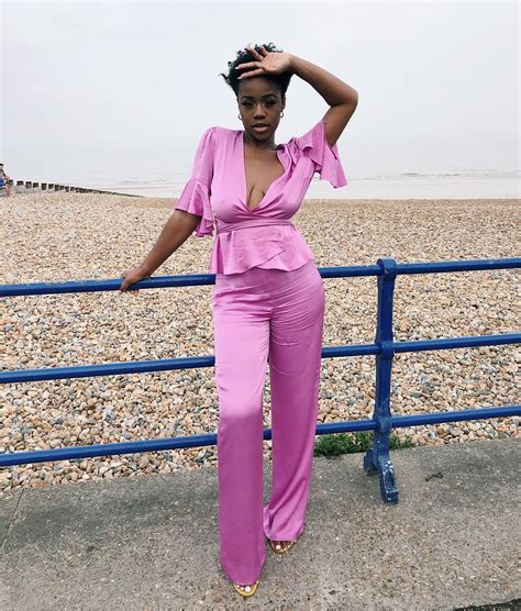 Saggy Boobs Matters Chidera Eggerue Dream Bella