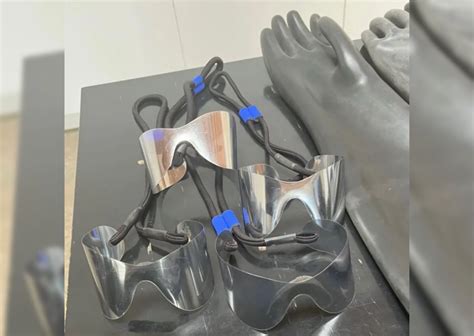 Yes Yzyshdz Are Here And Gap Free Sneaker News