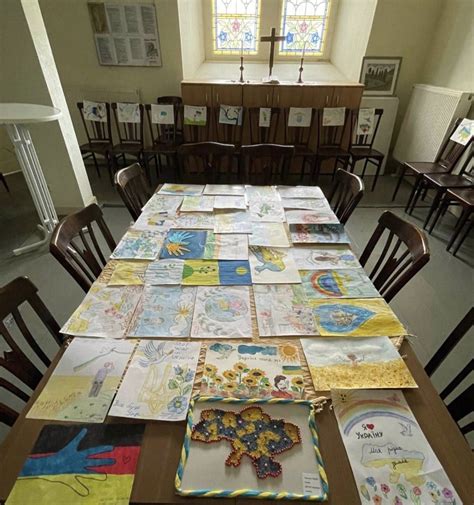 Про війну та Перемогу очима дітей сотні малюнків з Ірпеня представили