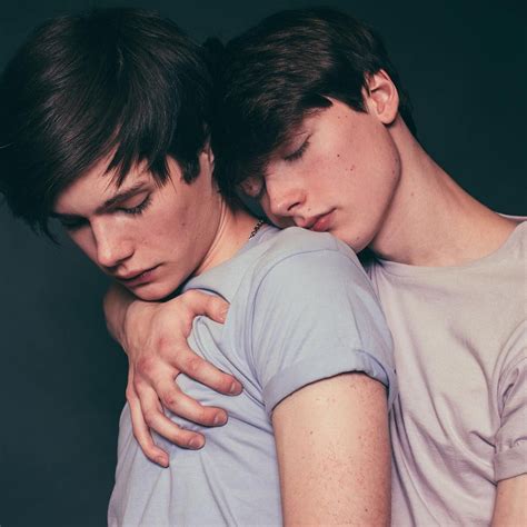 Photo Taken By Robbiewilhelm Couple Poses Reference Human Poses