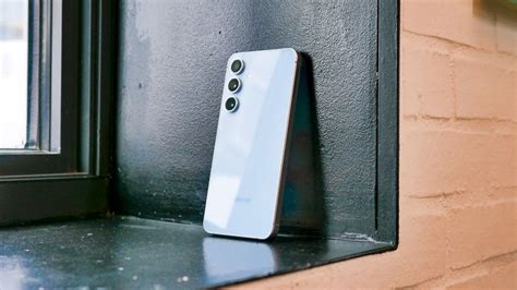 Samsung Galaxy S Fe Vs Galaxy S Here S The Biggest Differences Tom S Guide