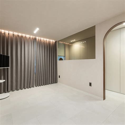 75성북구 정릉동 정릉풍림아이원 31평형 인테리어 안방서재침실 편 안방가벽 가벽유리 드레스룸 브론즈유리도어장