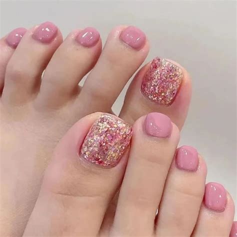 Girls Pink Toenails