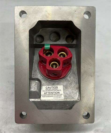 Crouse Hinds 20a Delayed Action Circuit Breaking Receptacle Cps152r For