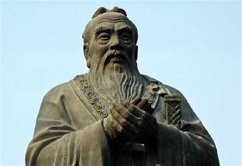 ខុង ជឺ ៖ វិញ្ញូ ជន រិះគន់ ស្ថាបនា មនុស្ស គម្រក់ ចេះតែ គ្រលាស់ អណ្តាត