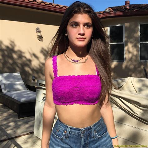 Celebridades Femeninas Oficial Jenny Popach Roselie Arritola