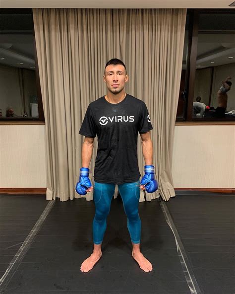Chris Gutierrezs Feet