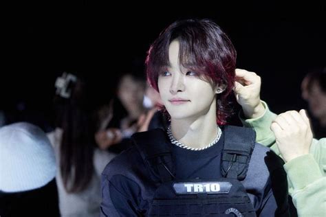 Jihoon King Kong Treasures Vocalist