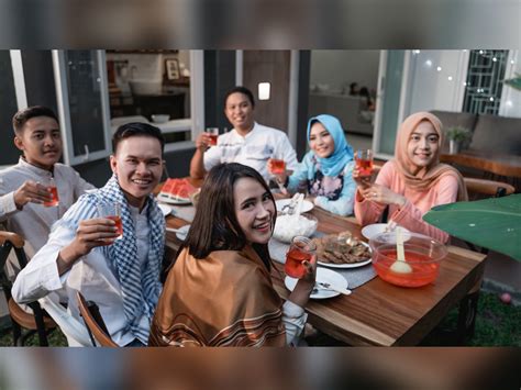 Jasa Foto Keluarga Besar Terbaik Profesional Di Jakarta