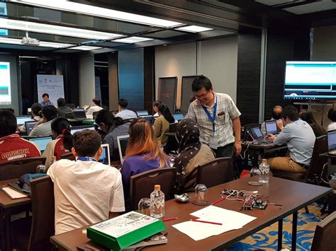 ดิว นินจา สื่ออิเล็กทรอนิกส์และฮาร์ดแวร์สำหรับการอบรม Netpie Iot