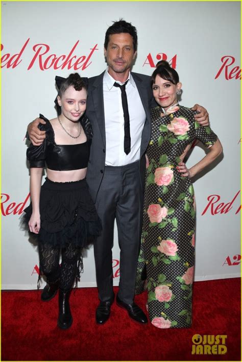 9 Hot New Suzanna Son Bikini Pics