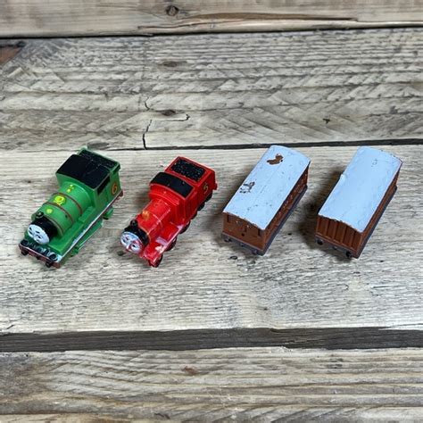 Thomas And Friends Toys 4x Thomas The Train Mini Figure 2 My Busy