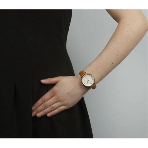 Часы Fossil Carlie Es3842 купить в Москве по цене 9220 Rub описание характеристики