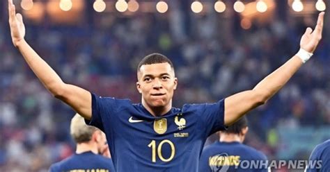 음바페 멀티골 프랑스 덴마크에 2 1 신승 16강 진출 확정 [d조 리뷰]