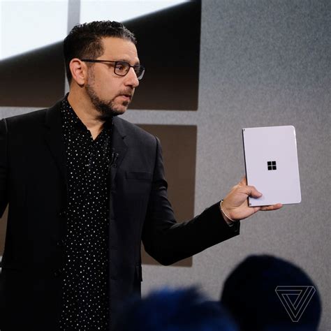 Microsoft Doesnt Think Windows Is Important Anymore The Verge