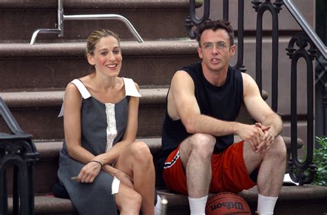 The Best Sex And The City Outfits Fashion Popsugar Fashion