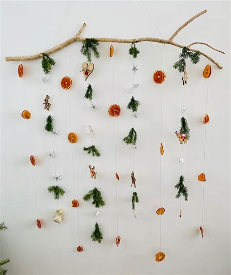 Ветка новогодняя