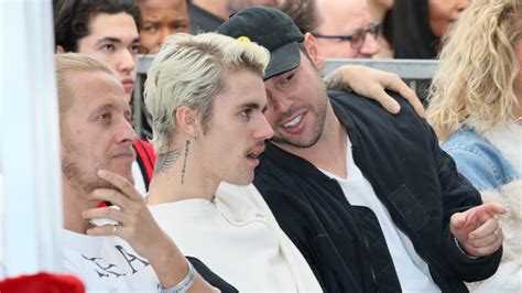 Is Justin Bieber Splitting From Scooter Braun Or Not