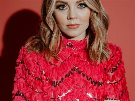 Dasha Takes Us On An Intricate Journey Of Juxtapositions On Dirty Blonde EARMILK