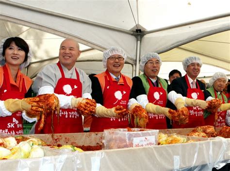 김치[김치의 정의 뜻 김치의어원 김치의 유래 김치의 역사 맛있는 김치 쇼핑몰 추천 맛있는 김치 파는곳 김치 판매 김치 가장 맛 좋은 곳 추천 묵은지 배추김치 총각김치