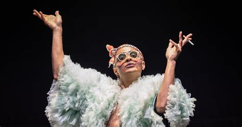 Cabaretkitkatclub Rheanorwood Laytonwilliams Sallybowles Theemcee Musicaltheatre