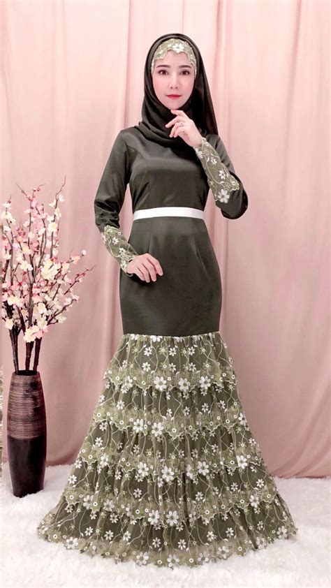 เดรสหางปลา ชายกระโปรง อลังสุด งานสวยจริง💜 คุณภาพเกินราคา😊 พิเศษเพียง1190฿ ปกติ 1490฿ แถมผ้า