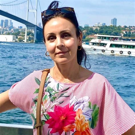 Amina Ould Henia Lausanne Waadt Schweiz Berufsprofil Linkedin