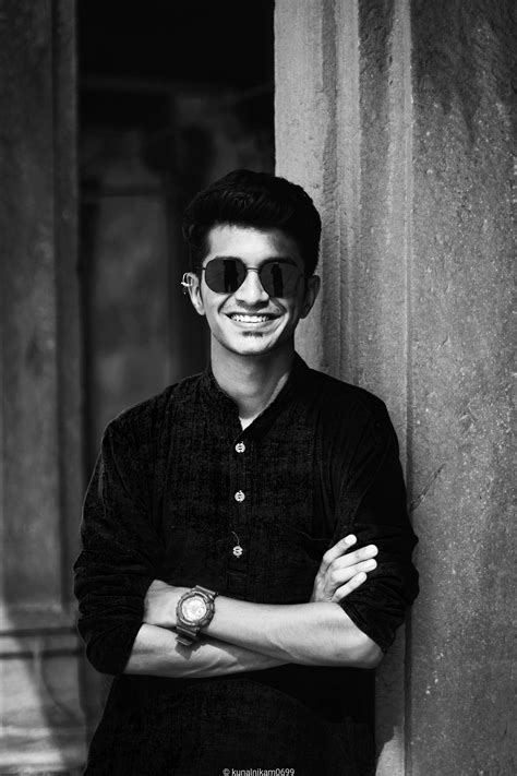kunal nikam medium