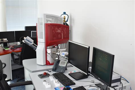 Field Emission Scanning Electron Microscope Nanomaterials Group