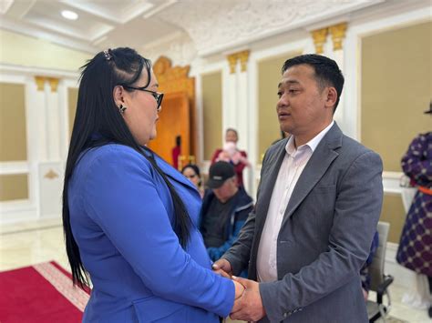 Дархан Уул аймгийн Хүүхэд Гэр бүлийн хөгжил хамгааллын газар Added A New Дархан Уул