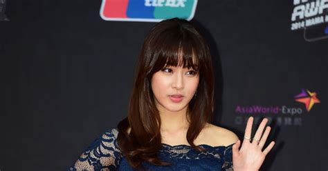 ‘딸맘 강소라 8년전 3만 9천원 드레스 비하인드 “몸 구겨 넣었다” Oh쎈 이슈