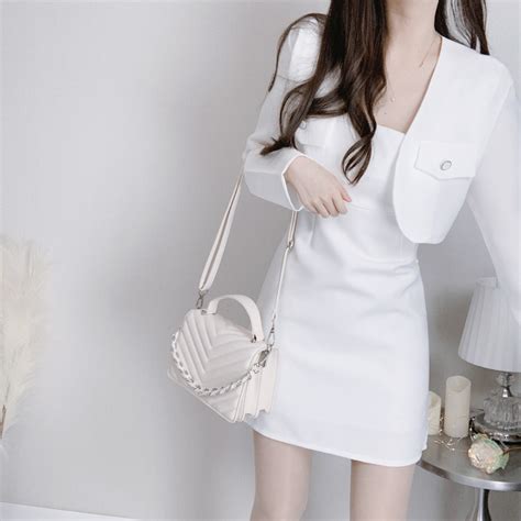 조이어블 투피스set트렌디한 노카라 라운드 크롭 자켓 뷔스티에 원피스 셋업 투피스 세트