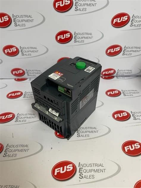 Schneider Altivar 320 Atv320u07n4c 075kw Variable Speed Drive Fus