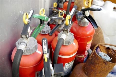 消火器の処分はどこでできる？方法や費用をご紹介 株式会社アズテック防災