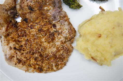 Lemon Pepper Pork Chops