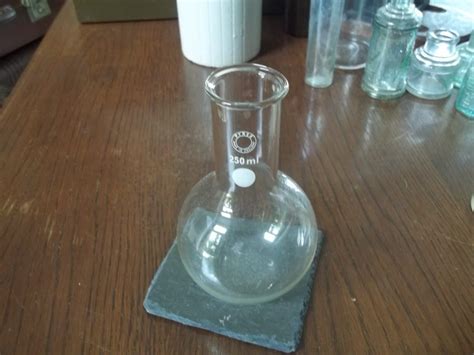 Pyrex Scientific Flat Bottomed Round Flask Estuary Home