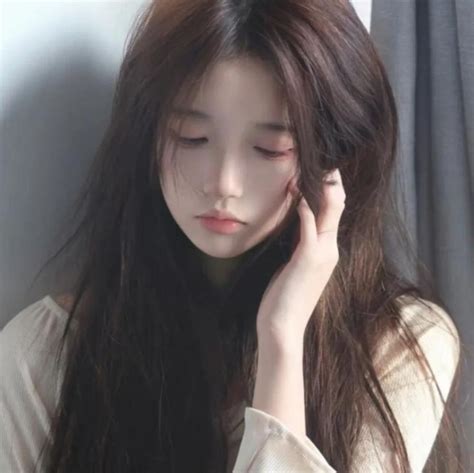 2024唯美难过的伤心流泪的女生头像图片大全8张伤感头像刻爱头像网