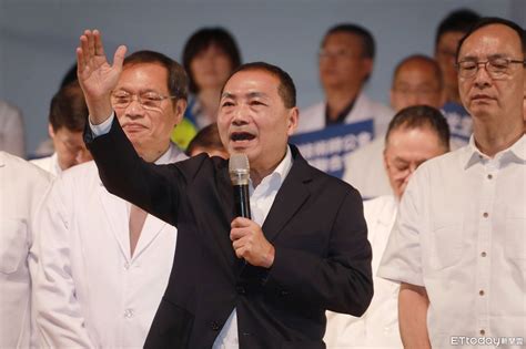新聞 快訊／郭台銘「咖啡之約」延期了！柯文哲、侯友宜達共識「不合穩輸」 Gossiping板 Disp Bbs