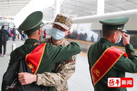 再见了战友绍兴首批春季入伍士兵退役返乡 绍兴网