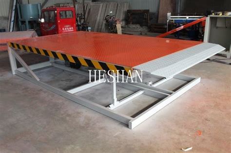 Container Loading Dock Leveler Hydraulic Pentalift Dock Equipment SGS