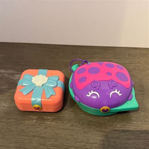 Polly Pocket Toys Polly Pocket Pocket World Lil Ladybug Garden