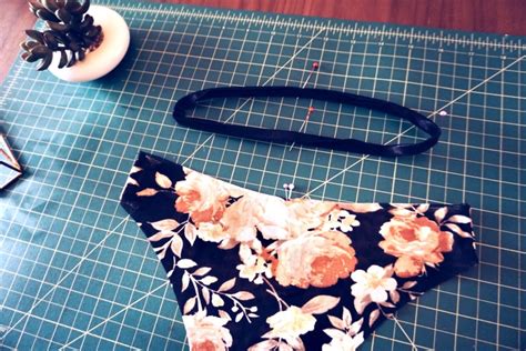 How To Sew Fold Over Elastic At First Blush Patterns