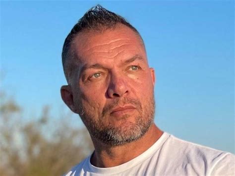 Pas Vu à La Télé Dans Mariés Au Premier Regard Pascal Révèle Son Côté Démon Pas Montré à La