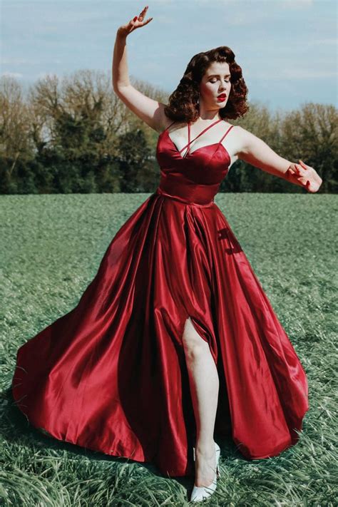Langes Burgundy Satin Kleid Satin Prom Dress Prom Dresses Dress