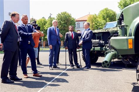 Slovak Ministry Of Defence Confirms The Acquisition Of 160 Oshkosh 4x4