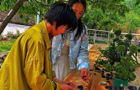 西安蓝田九间房的山峦间，藏着一片美丽的荞麦花田，你怎可错过！生活峪口村乡村游