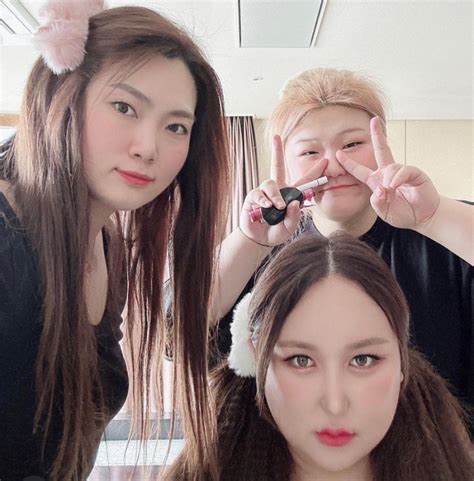 풍자 남자일때 시절 사진 Fact 성별 트렌스젠더 군대 면제 성전환 완트 썰 모음 네이버 블로그