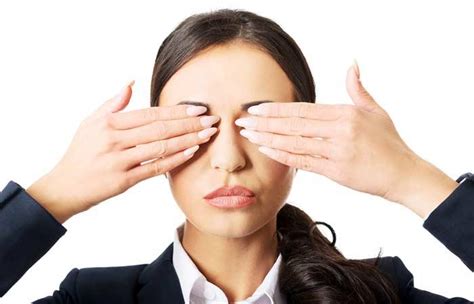 16 Eye Exercises To Boost Your Eye Muscles And Improve Vision