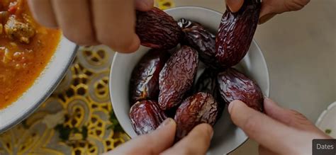 Ramadan Why You Need To Break Your Fast With Dates Islamic Bridge