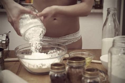 The Hottest Way To Make Cookies 11 Pics